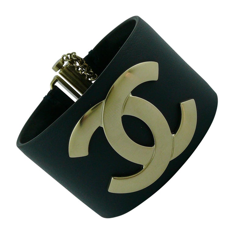 Chanel CC Logo Exclusive Edition 2017 Wide Leather Cuff Bracelet at 1stDibs