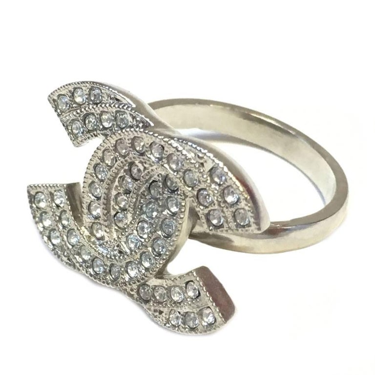 CHANEL CC Ring in Silver Metal set with White Rhinestones Size 54EU at ...