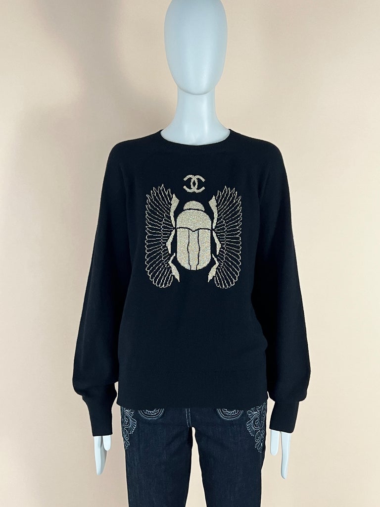 Chanel CC Scarab Cashmere Jumper For Sale at 1stDibs