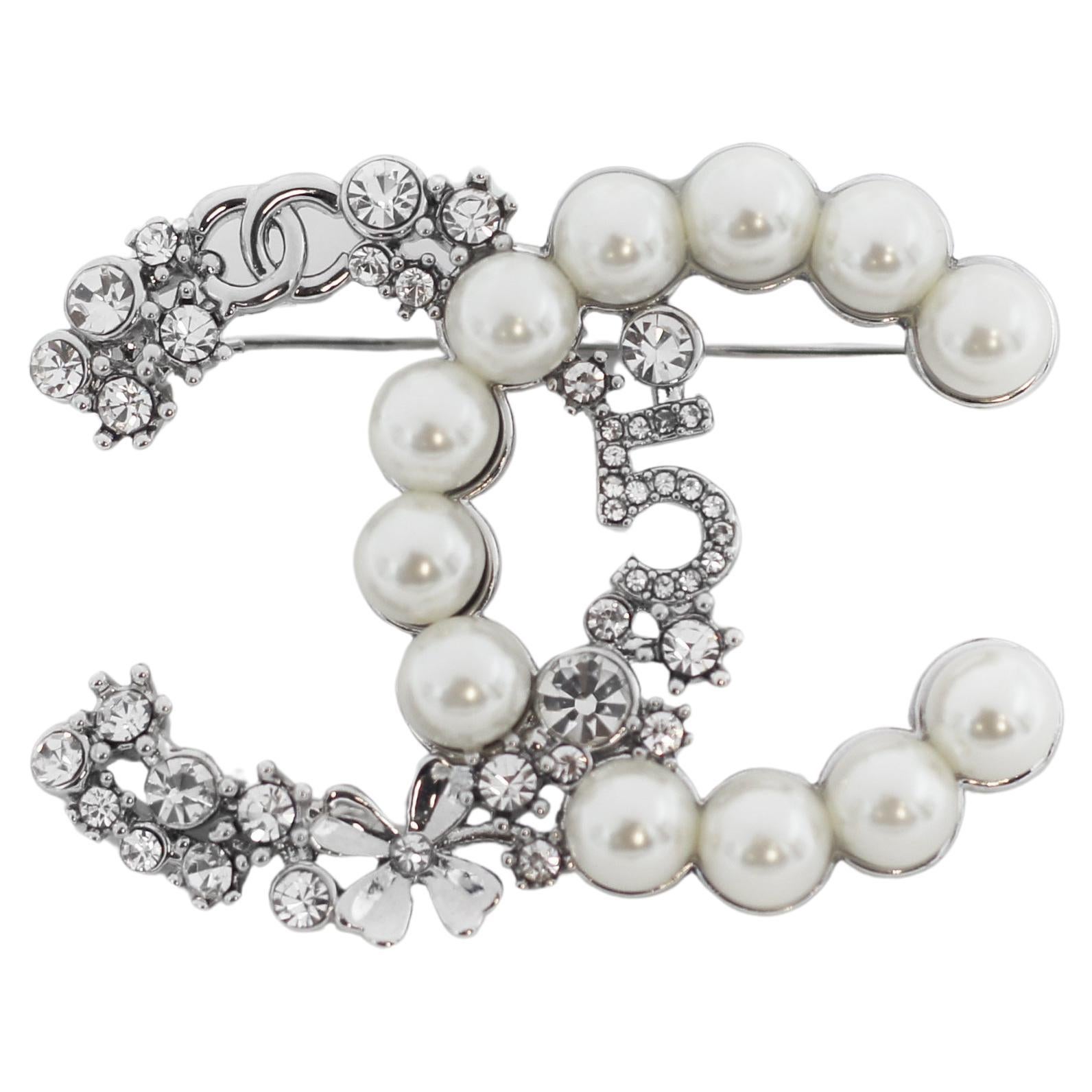 Antique Pearl Brooches - 1,903 For Sale at 1stDibs | pearl brooches for ...