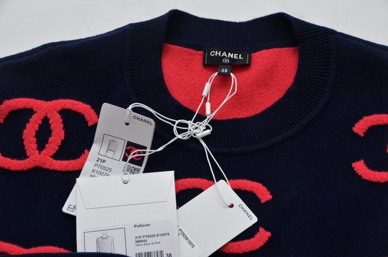CHANEL CC Sweater Size 38 New With Tags at 1stDibs