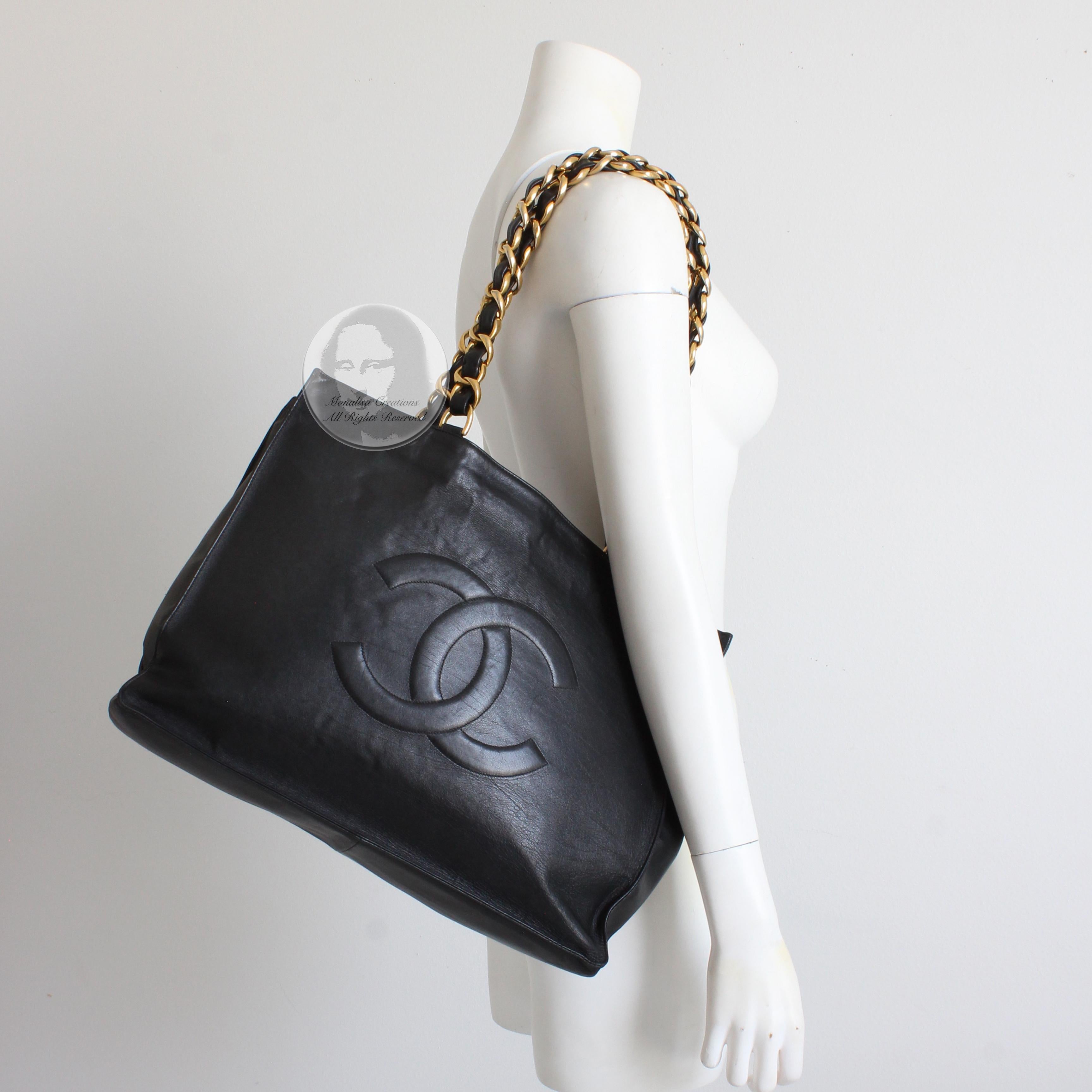 Chanel CC Tote Bag Black Lambskin Gold Chain Vintage 1990s Large ...