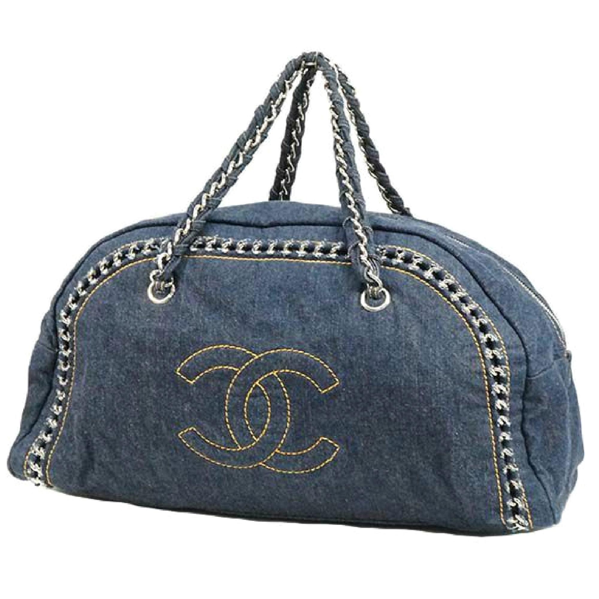 Vintage Chanel Luggage and Travel Bags - 52 For Sale at 1stDibs
