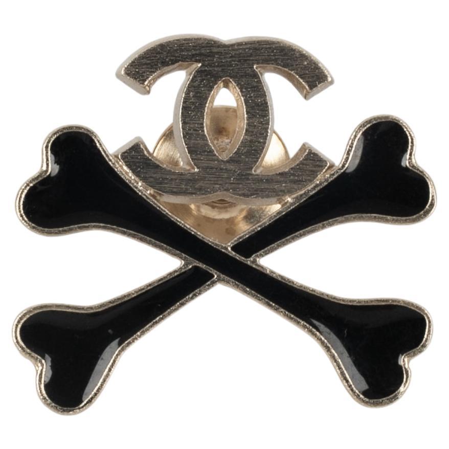 Chanel Brooches - 442 For Sale at 1stDibs | chanel brooch dupe, cc ...