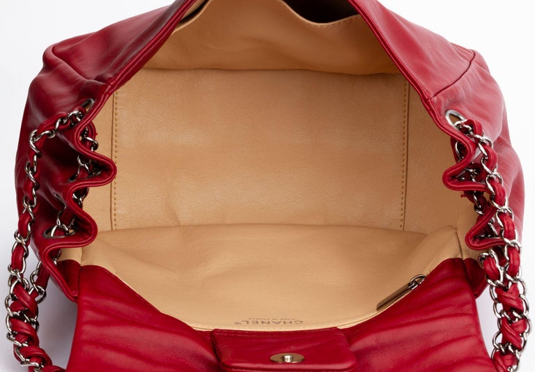 Chanel Cherry Red Inlay Chain Handbag For Sale at 1stDibs