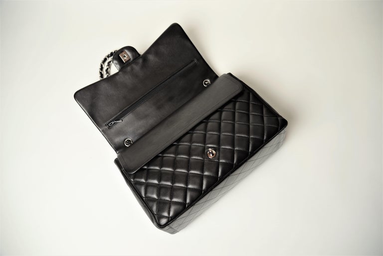 Chanel Classic Jumbo Maxi Flap Black Quilted Lambskin Leather Bag For ...