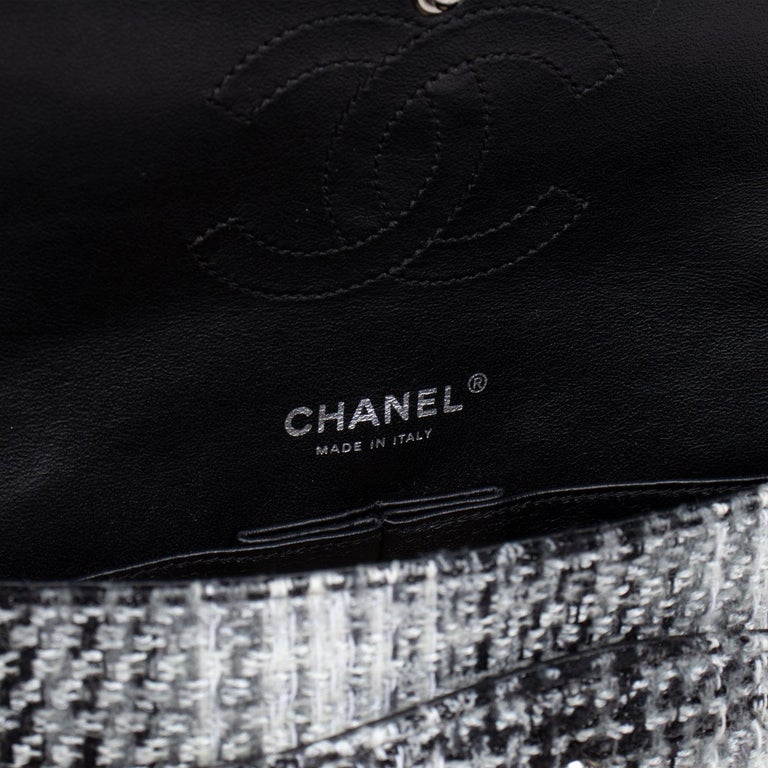Chanel Classic Tweed Medium Double Flap Bag For Sale at 1stDibs