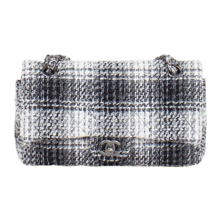 Chanel Classic Tweed Medium Double Flap Bag For Sale at 1stDibs