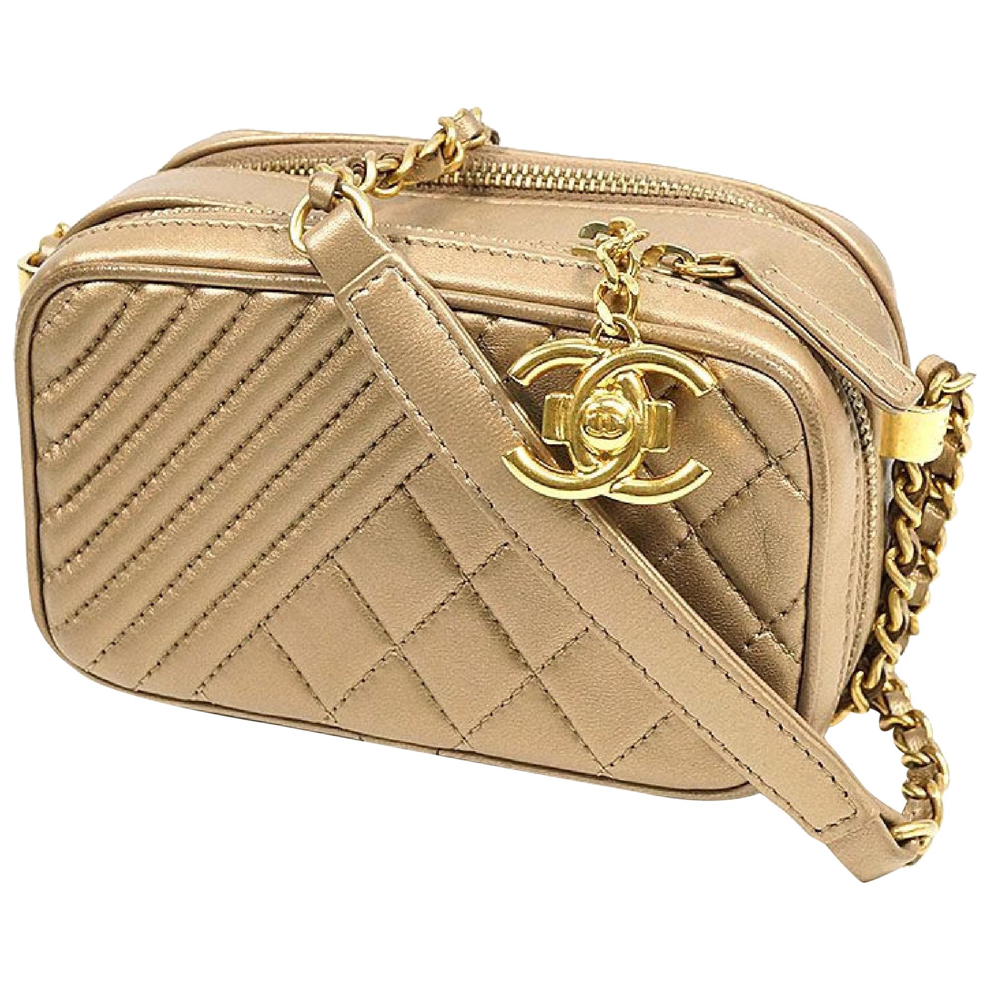 Chanel Gold Bag - 202 For Sale on 1stDibs
