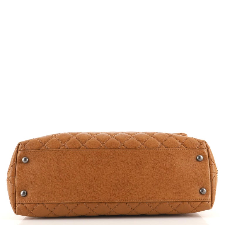 Chanel Coco Top Handle Bag Quilted Caviar Medium For Sale at 1stDibs