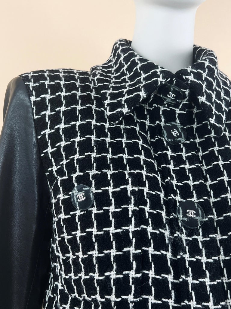 Chanel Cosmopolite Collection Black Tweed Jacket For Sale at 1stDibs