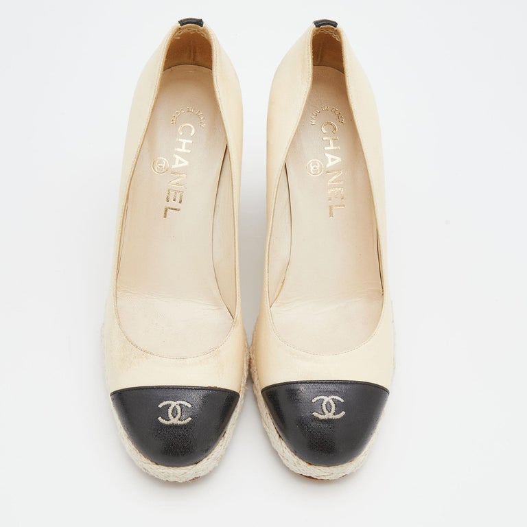 Chanel Cream/Black Leather CC Cap Toe Espadrille Platform Wedge Pumps ...