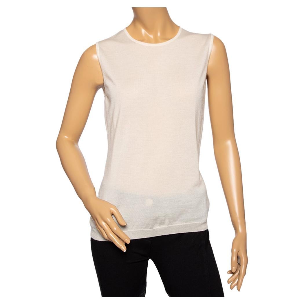 Chanel White Perforated Knit Bow Appliqued Sleeveless Top L For Sale at ...