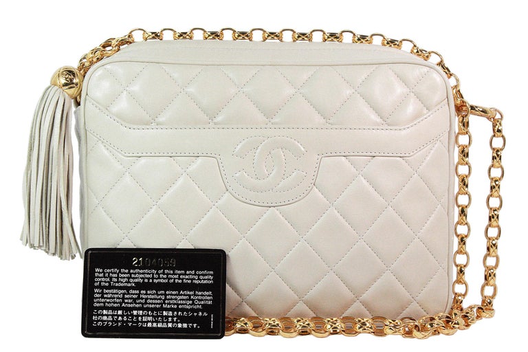Chanel Cream Quilted Leather Crossbody Bag For Sale at 1stDibs