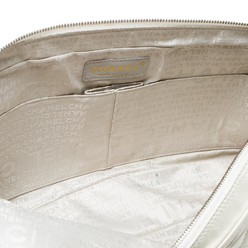 Chanel Cream Quilted Leather Flap Bag For Sale at 1stDibs | chanel ...