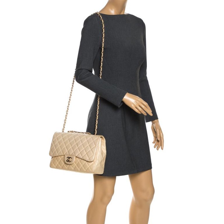 Chanel Cream Quilted Leather Jumbo Classic Single Flap Bag For Sale at ...