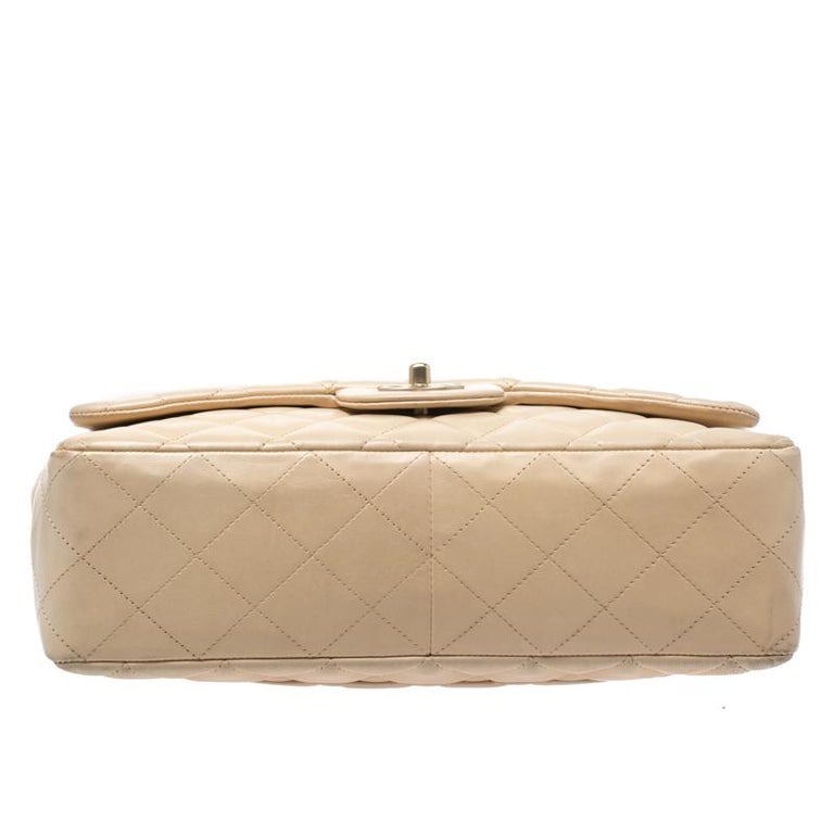 Chanel Cream Quilted Leather Jumbo Classic Single Flap Bag For Sale at ...