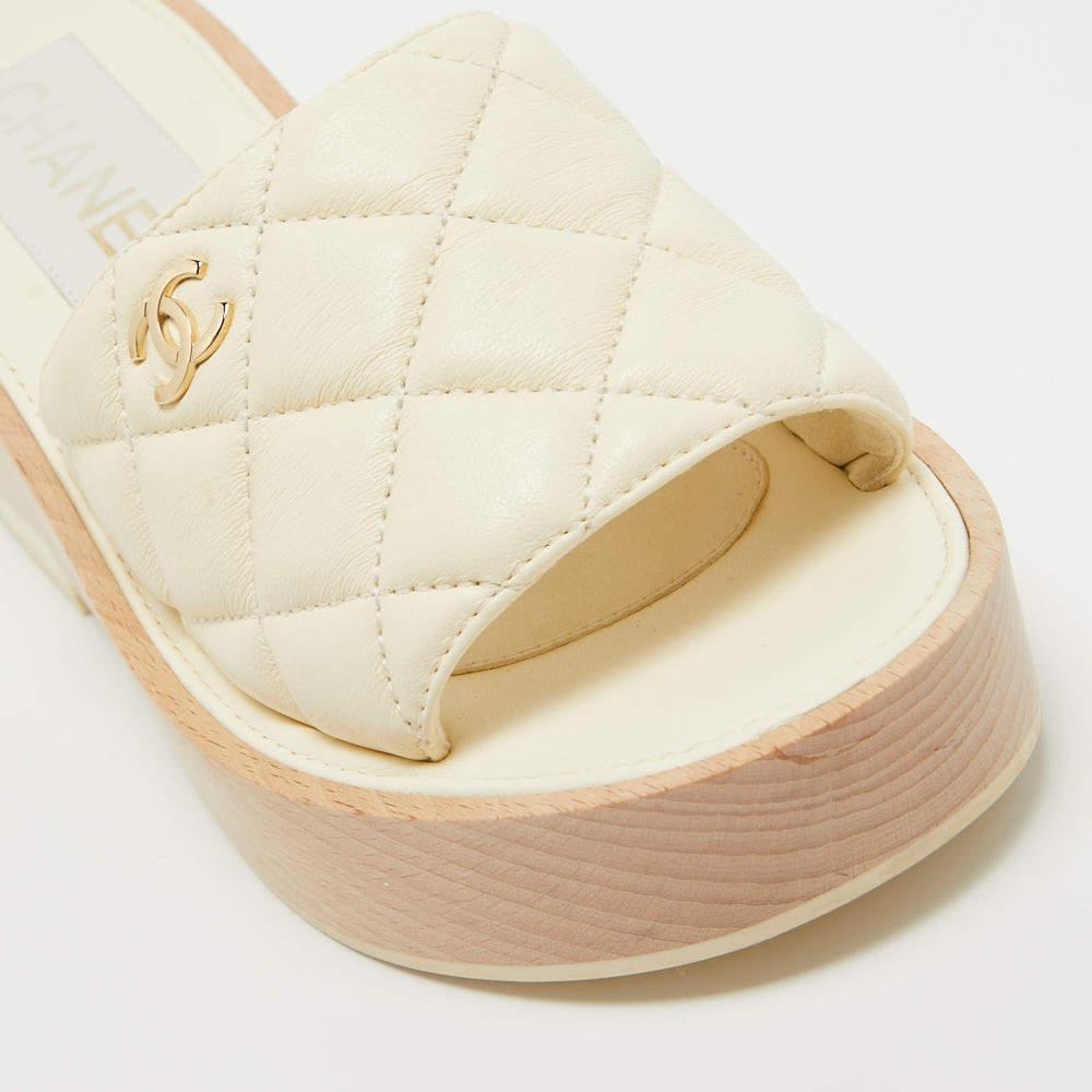 Chanel Cream Quilted Leather Slide Platform Sandals Size 37 For Sale at ...