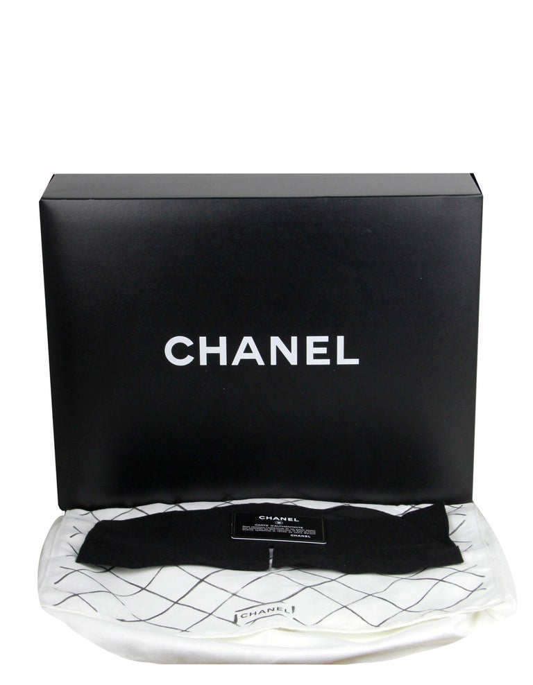 Chanel Dark Green Caviar Leather Double Flap Maxi Bag For Sale at 1stDibs
