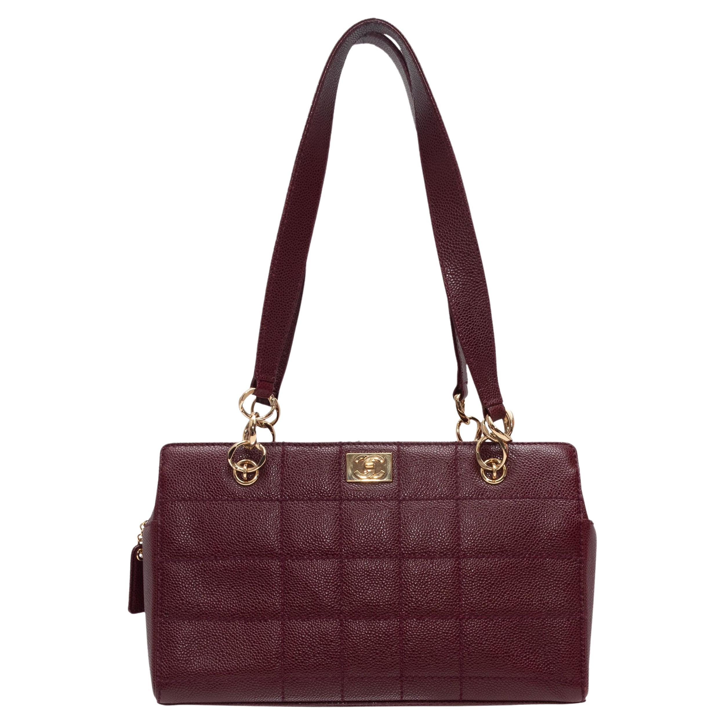 Chanel Red and White 2002 Vinyl Tote Bag For Sale at 1stDibs