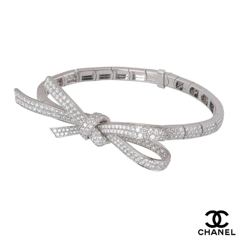 Chanel Diamond Ruban Bracelet 5.59 Carat at 1stDibs | chanel ruban bracelet