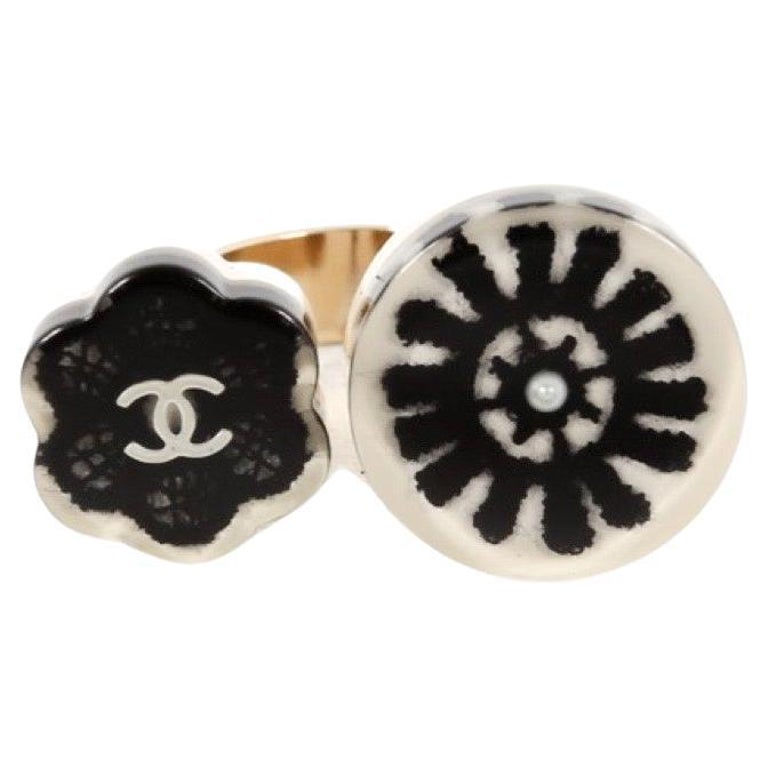 CHANEL DOUBLE PERSPEX CC Ring For Sale at 1stDibs