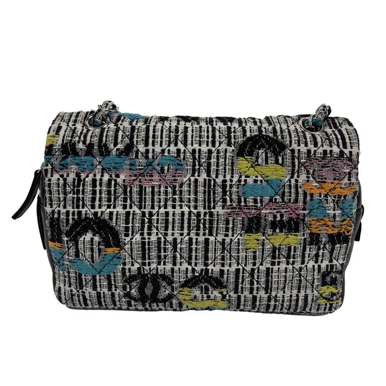 CHANEL Easy Fantasy Medium Tweed Graffiti Flap Bag Silver-tone Shoulder ...