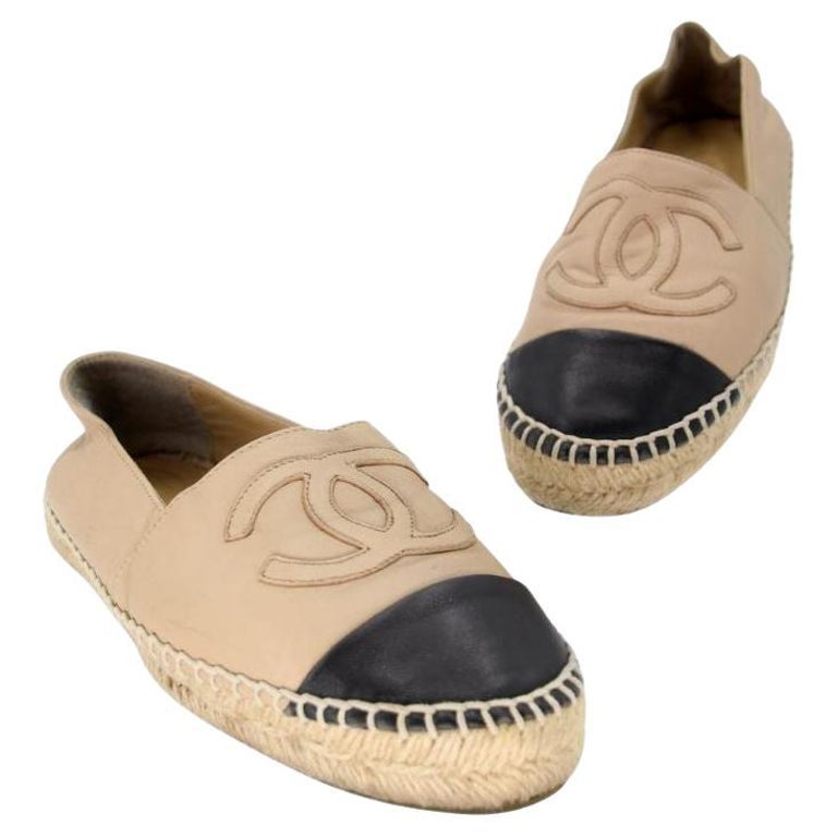 Chanel Espadrille 37 Large CC Monogram 37 Leather Cap Toe Flats CC ...