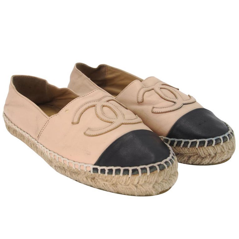 Chanel Espadrille 38 CC Leather Cap Toe Flats CC-0717N-0003 For Sale at ...