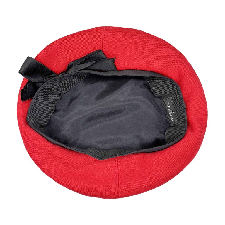 Chanel Excellent 1980s Vintage Black Bow Red Beret 84A -80s Medium Hat ...