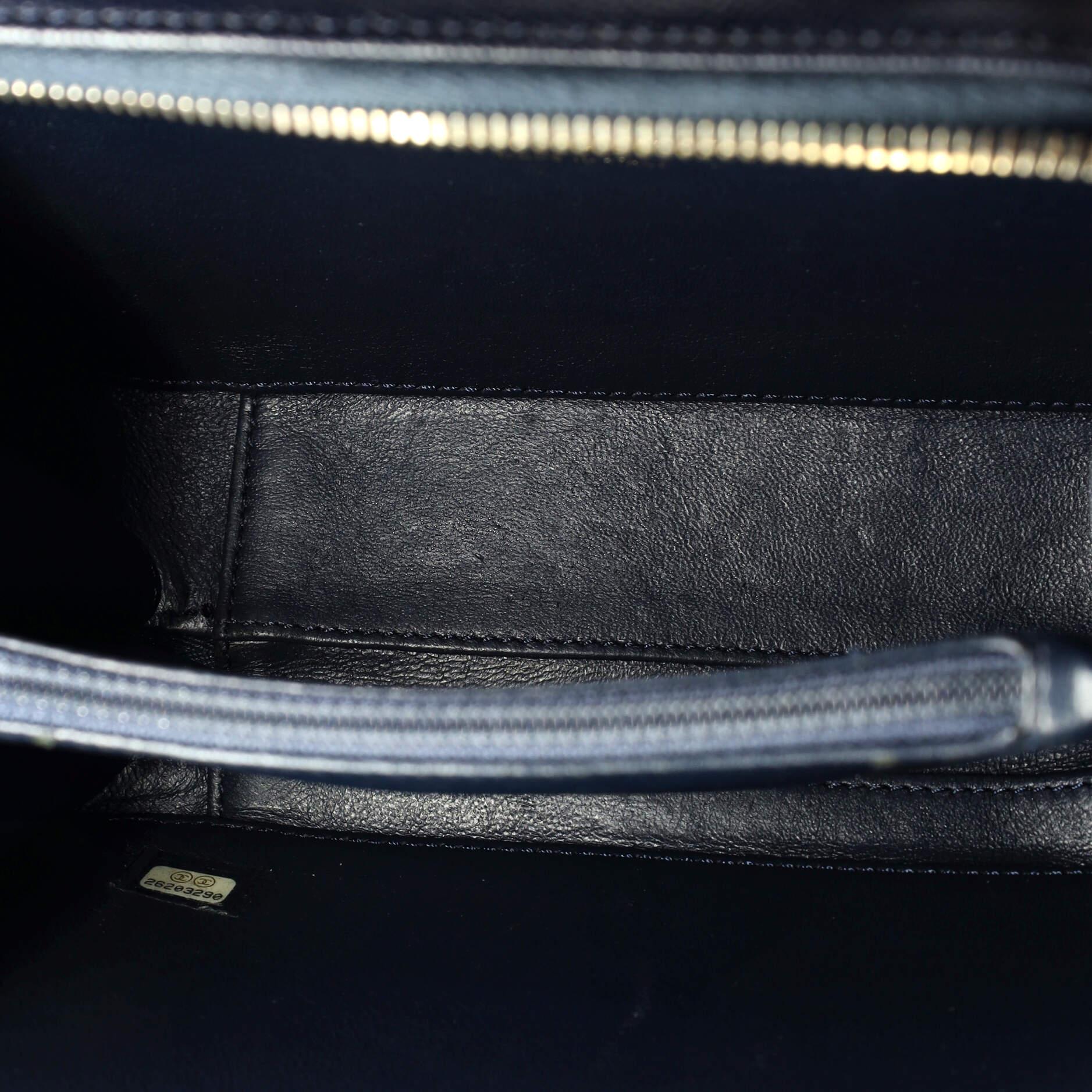 Chanel Filigree Vanity Case Quilted Caviar Medium For Sale at 1stDibs