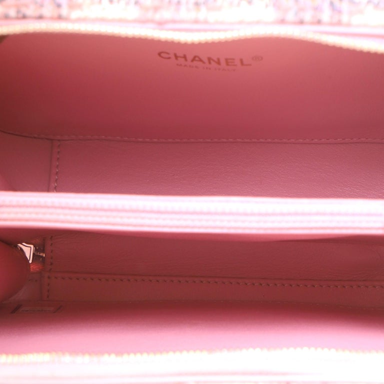 Chanel Filigree Vanity Case Quilted Tweed Medium For Sale at 1stDibs