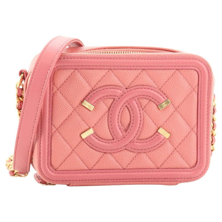 Chanel Filigree Vanity Clutch with Chain Quilted Caviar Mini For Sale ...