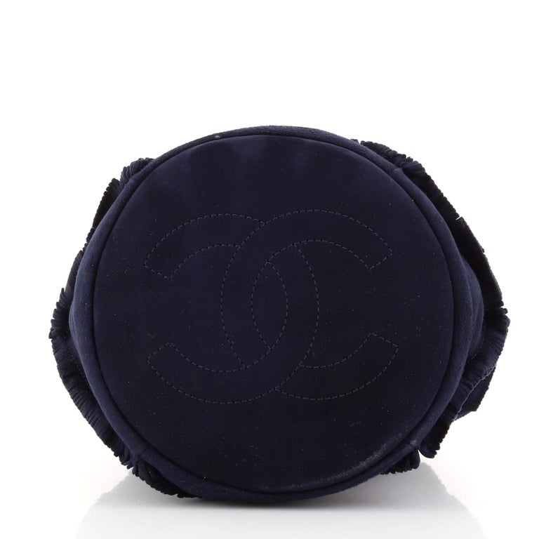 Chanel Fringed CC Drawstring Bucket Bag Quilted Suede Small For Sale at ...