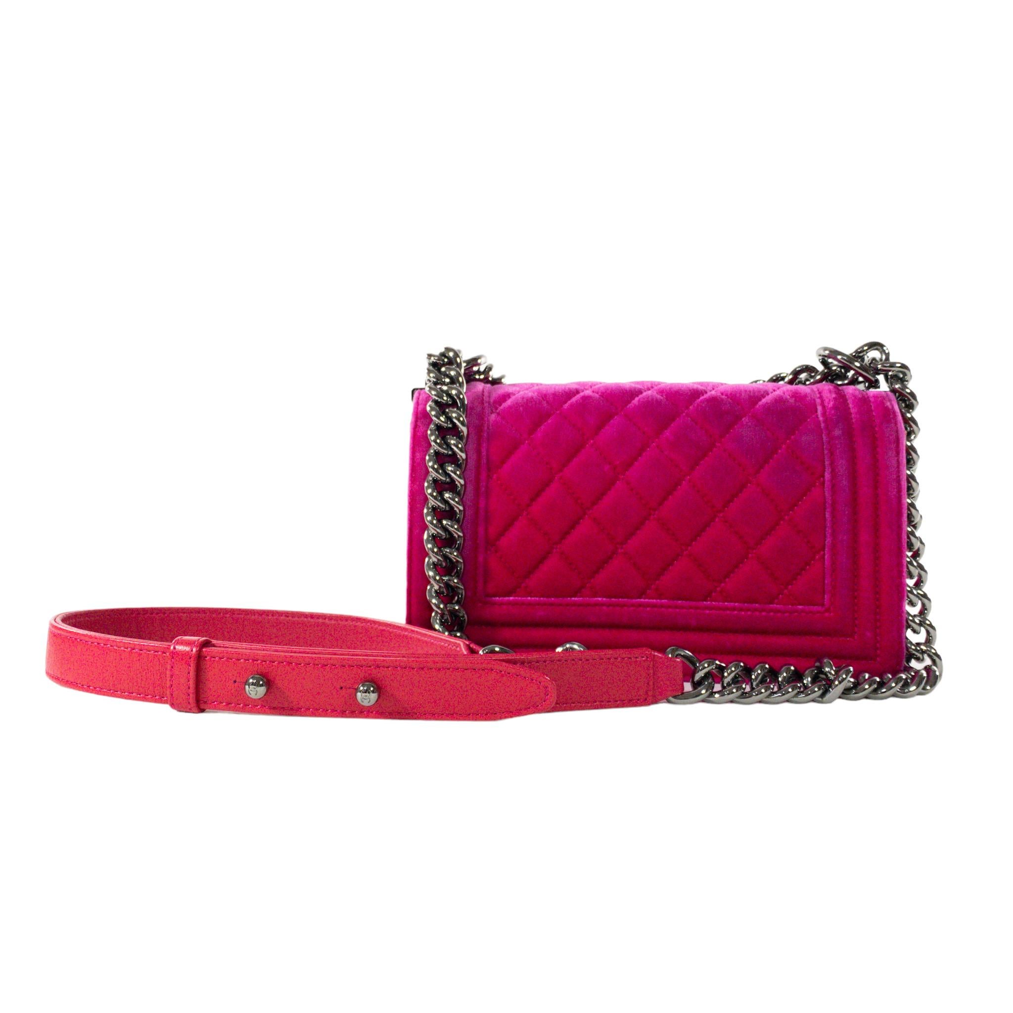 Chanel Fuchsia Velvet Small Boy Bag For Sale at 1stDibs