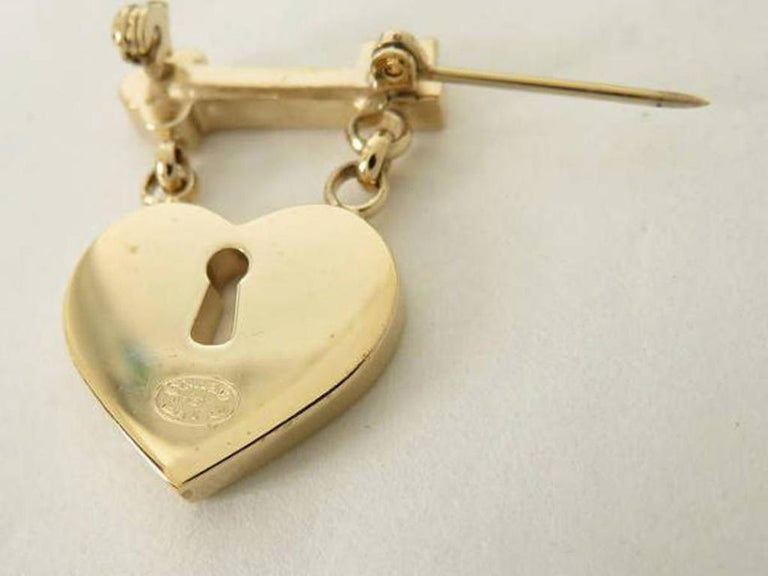 Chanel Gold 02p Heart and Key Brooch Pin 220582 For Sale at 1stDibs ...