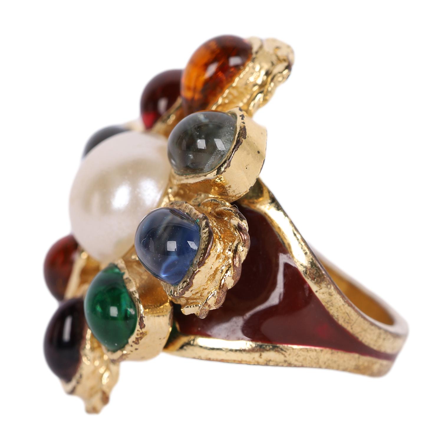 Chanel Gold Gripoix Faux Pearl Ring 6 For Sale at 1stDibs