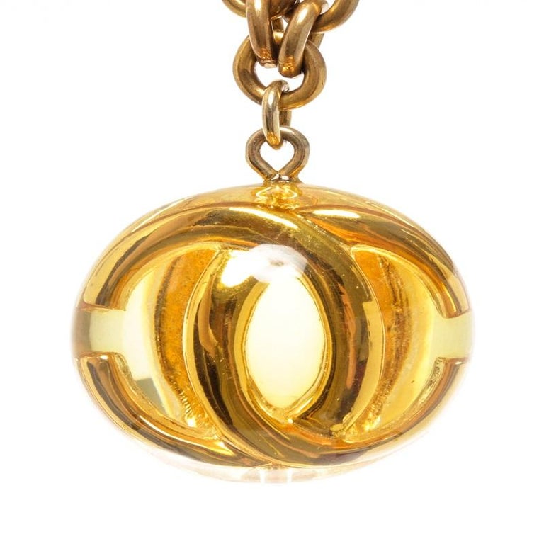 Chanel Gold Interlocking CC Necklace at 1stDibs