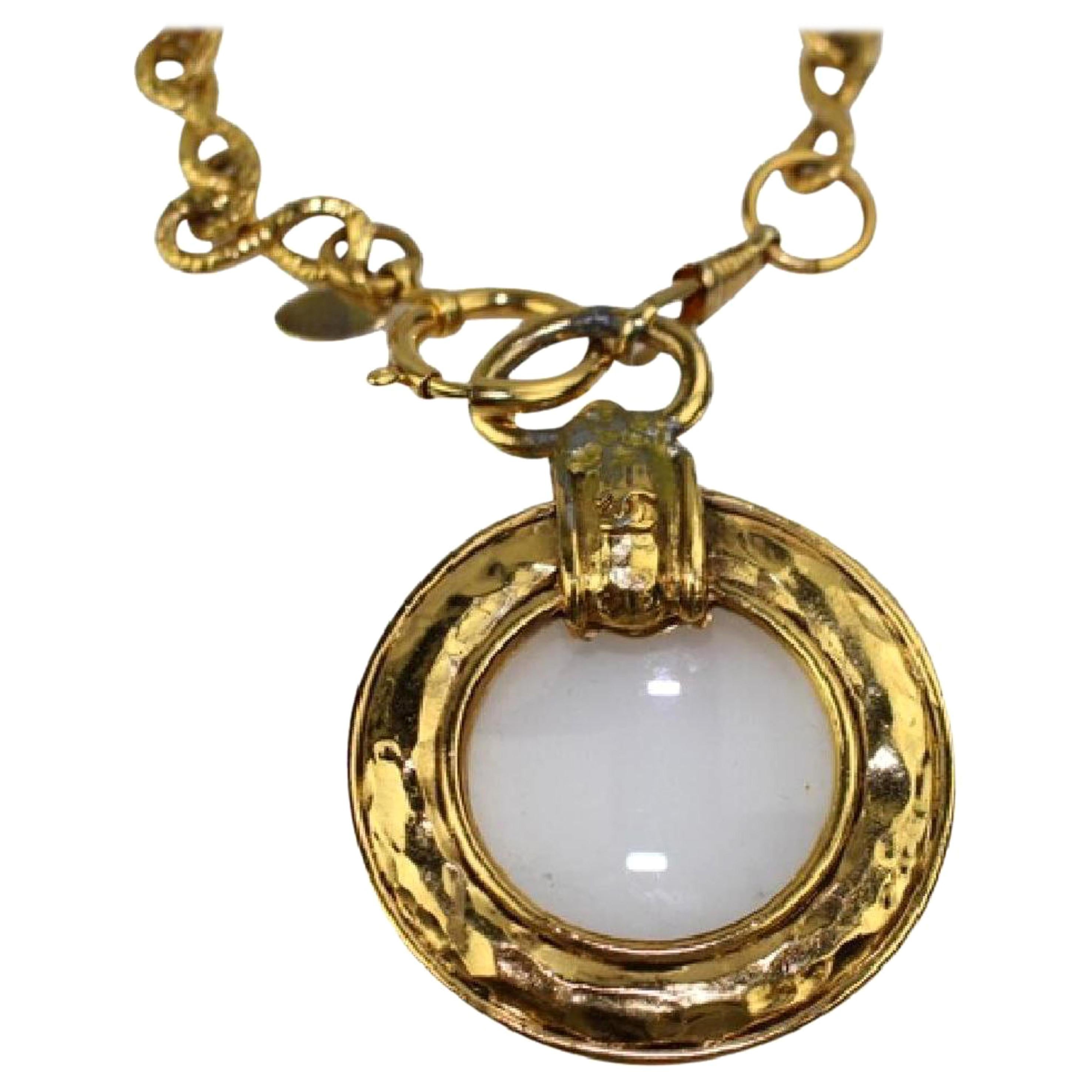 Chanel Gold Loop Charm Magnifiier Ccav320 Necklace For Sale at 1stDibs