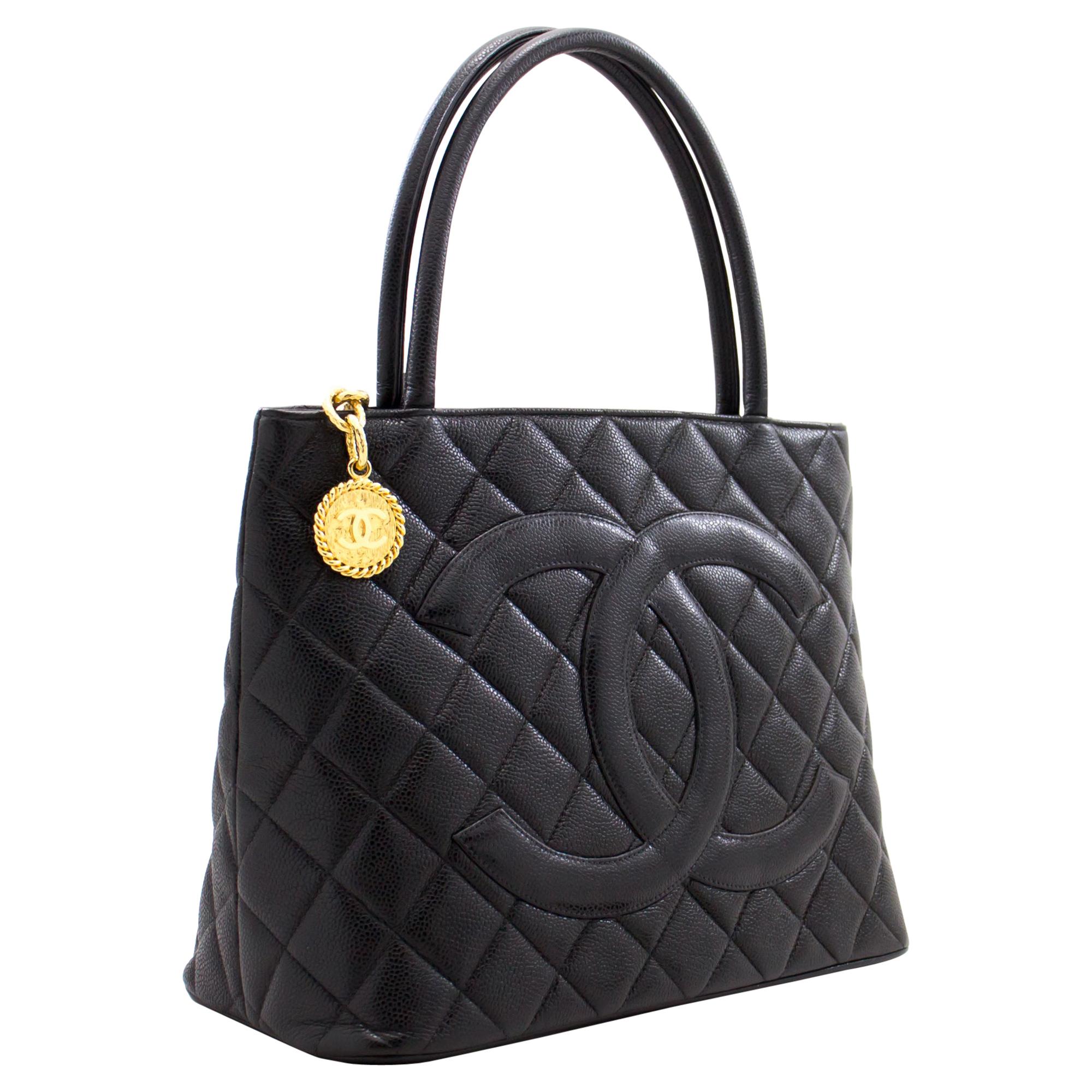 CHANEL Gold Medallion Caviar Shoulder Bag Grand Shopping Tote For Sale ...
