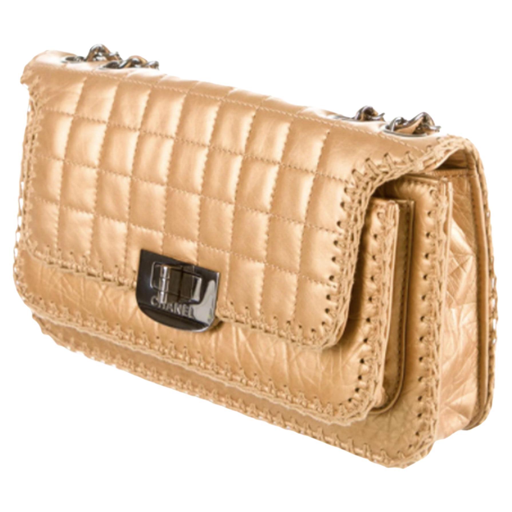 Chanel Gold Medium Reissue Classic Flap Shoulder Bag For Sale at 1stDibs