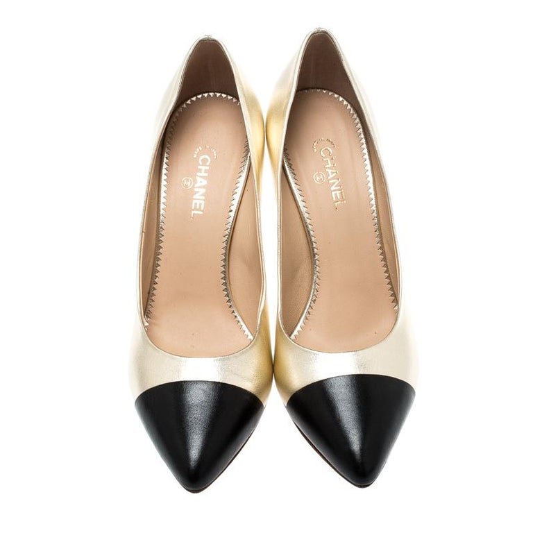 Chanel Gold Metallic/Black Leather Escarpins Cap Toe Pumps Size 39 For ...