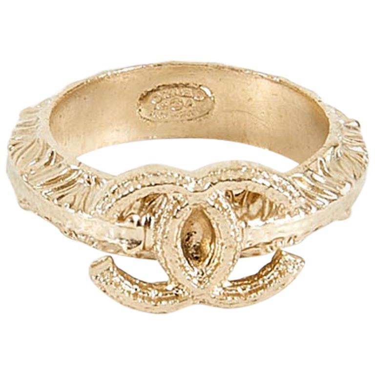 CHANEL Gold Ring at 1stDibs