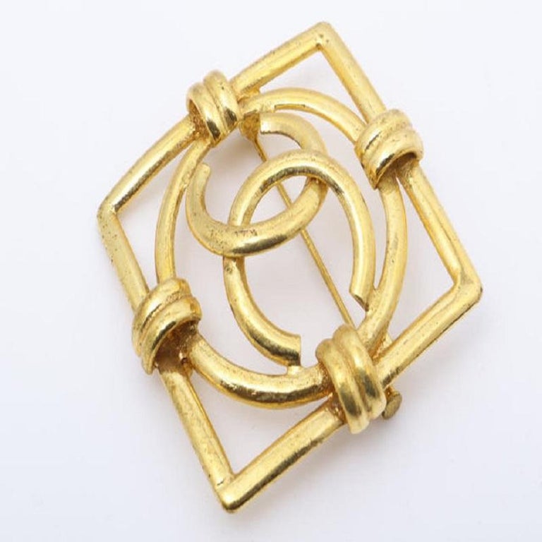 Chanel Gold-tone CC Square Brooch For Sale at 1stDibs