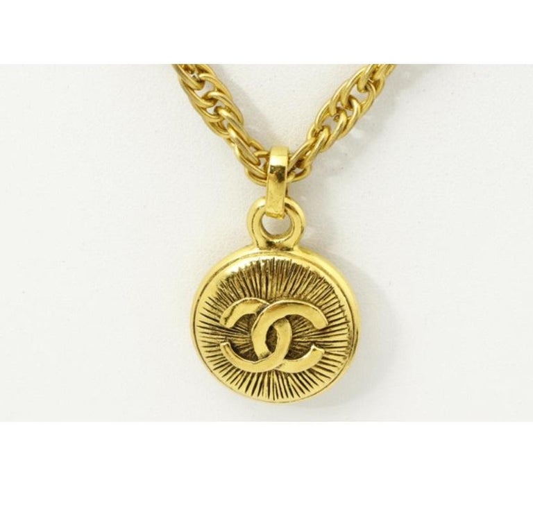 Chanel Gold-tone Metal CC Logo Sunburst Pendant Necklace For Sale at ...
