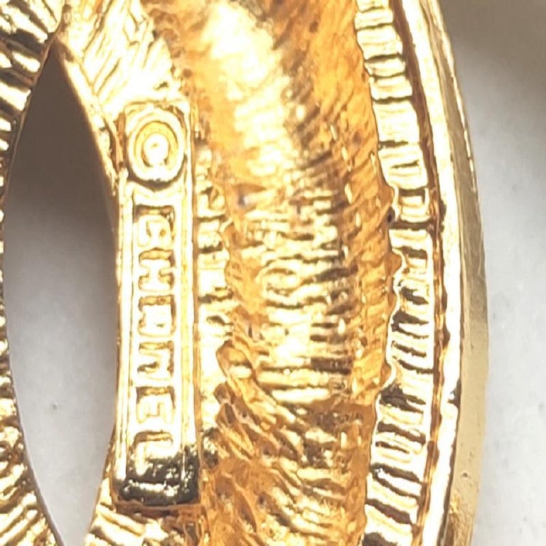 Chanel Gold-tone Metal CC Matelasse Quilt Logo Pendant Chain Necklace ...