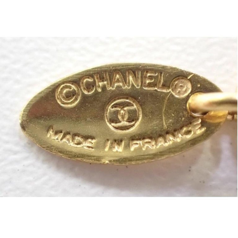 Chanel Gold-tone Metal CC Quilted Logo Pendant Necklace For Sale at 1stDibs