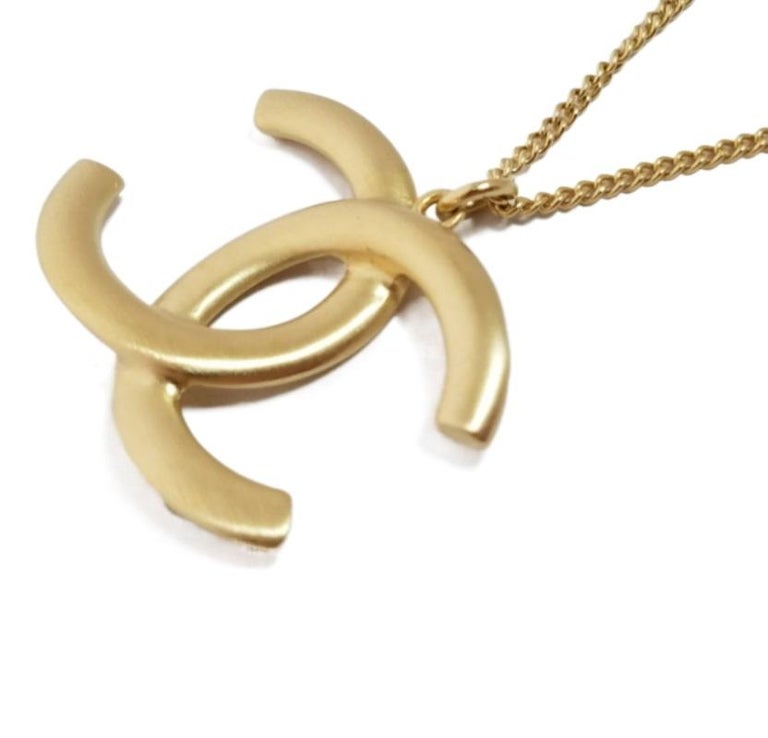 Chanel Gold-Tone and Pearl CC Logo Necklace at 1stDibs