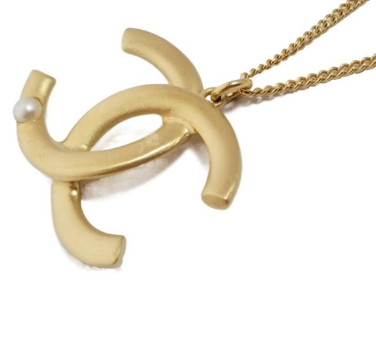 Chanel Gold-Tone and Pearl CC Logo Necklace at 1stDibs
