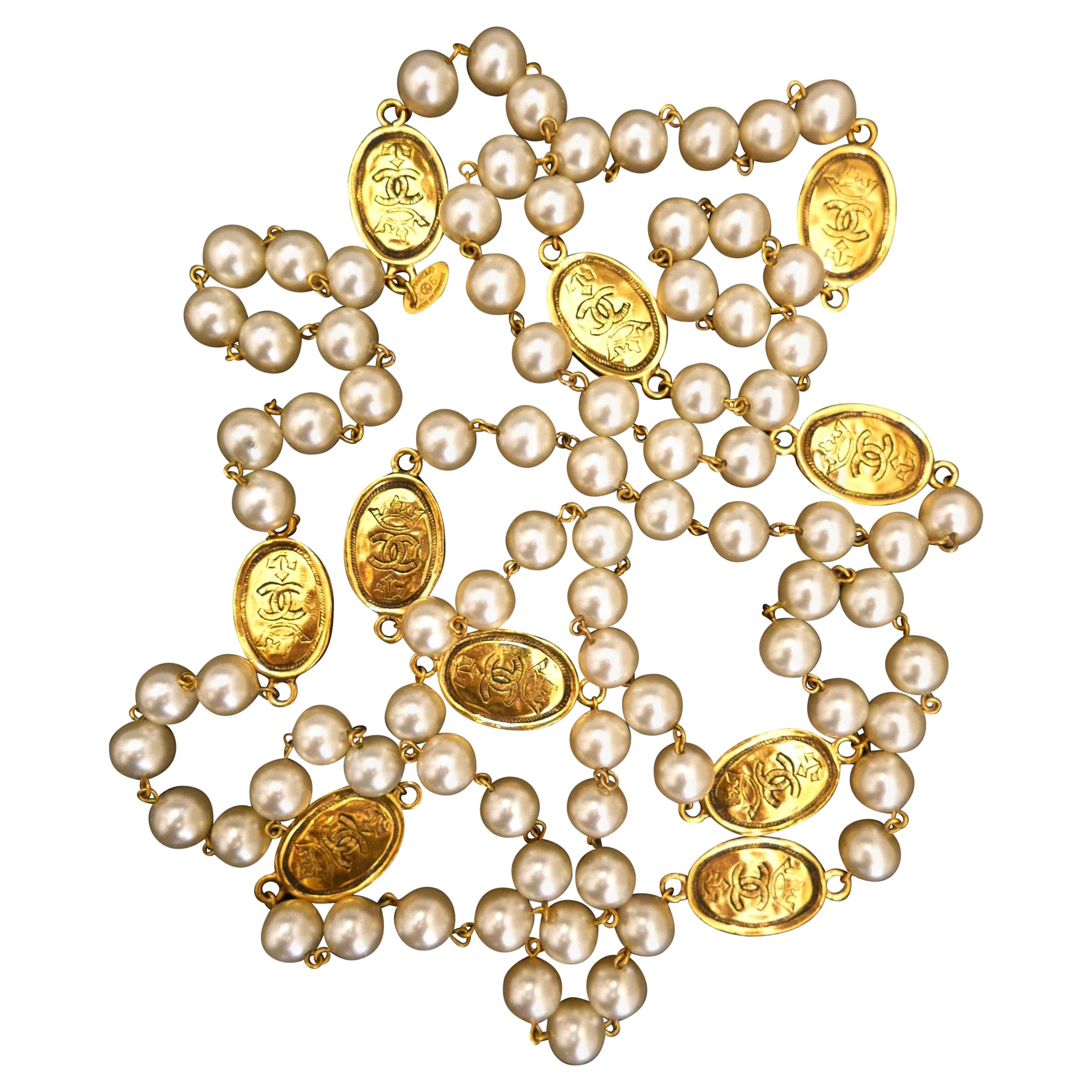 Native American Silver and Turquoise Necklace - 1970s at 1stDibs